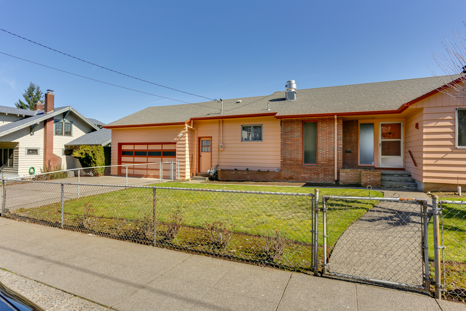 Meet Gilham Avenue/SOLD – Joy Leniger Home